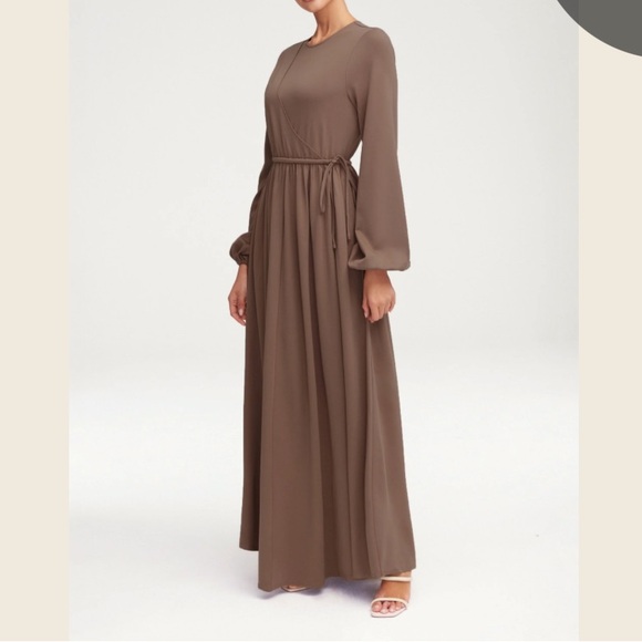 Veiled | Dresses | Veiled Collection Emma Jersey Elastic Waist Maxi ...